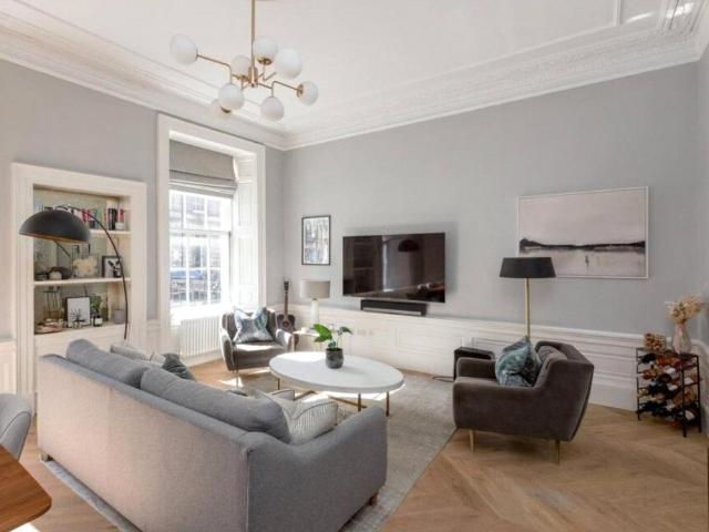 3 bedroom apartment to rent