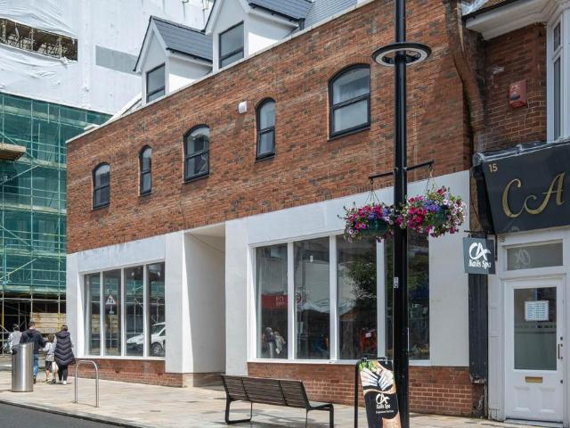3 bedroom apartment to rent
