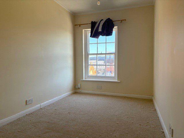 3 bedroom apartment to rent