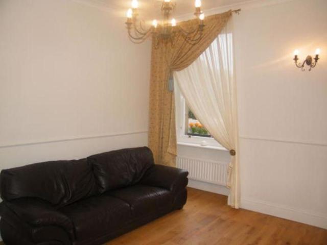 3 bedroom apartment to rent