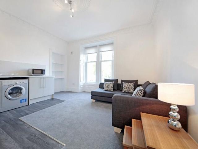 3 bedroom apartment to rent