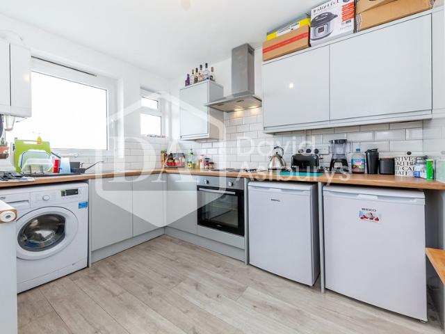 3 bedroom apartment to rent
