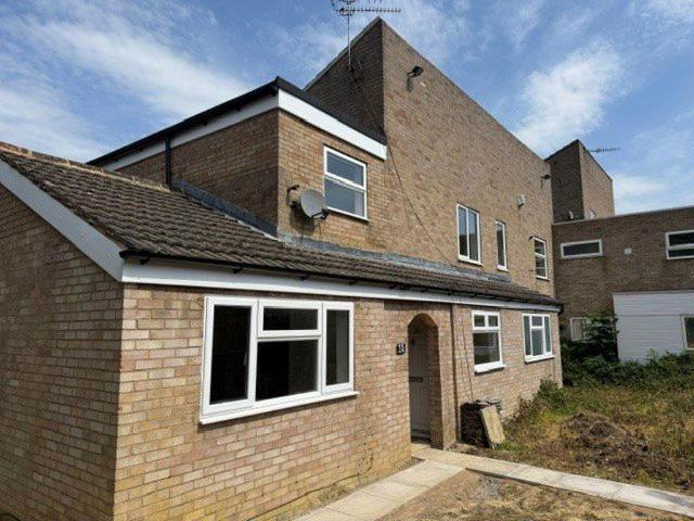 3 bedroom apartment to rent