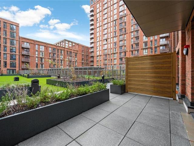 3 bedroom apartment to rent