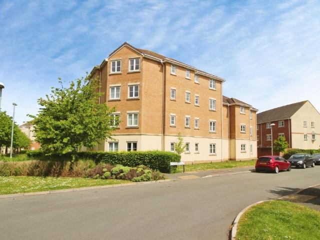 3 bedroom apartment to rent
