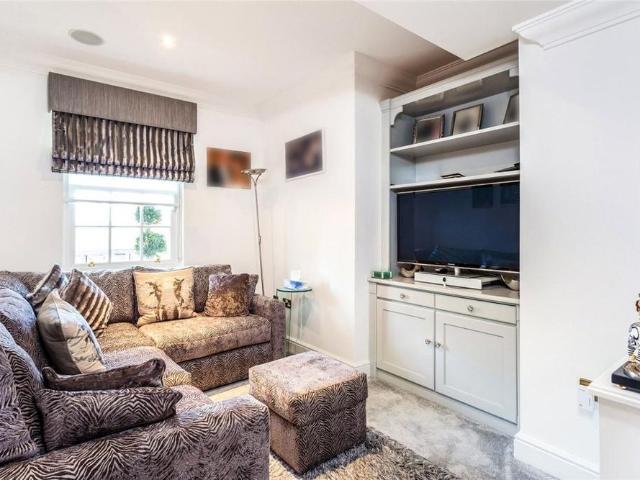 3 bedroom apartment to rent