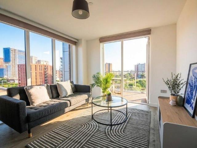 3 bedroom apartment to rent