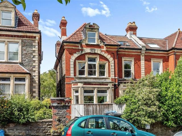 3 bedroom apartment to rent