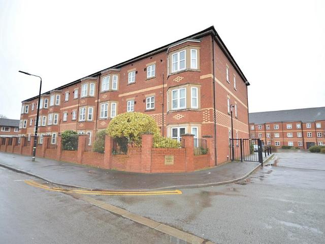3 bedroom apartment to rent
