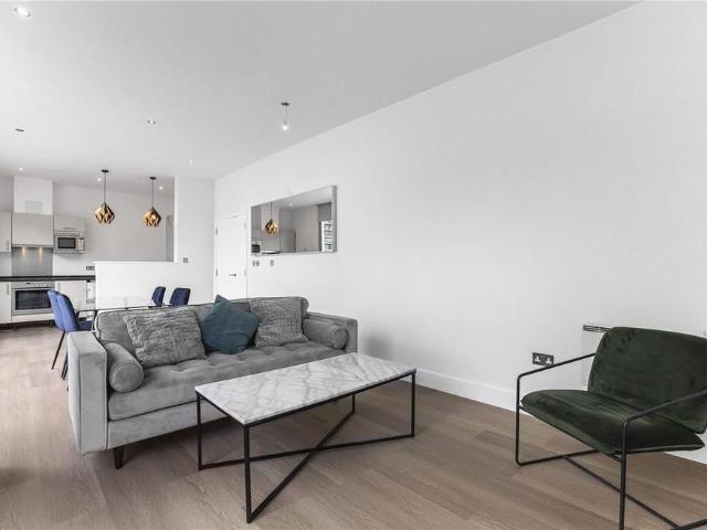 3 bedroom apartment to rent