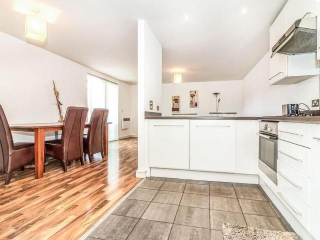 3 bedroom apartment to rent