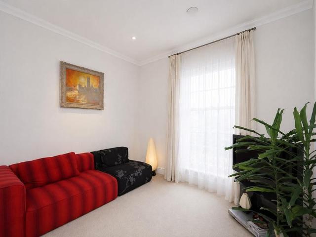 3 bedroom apartment to rent