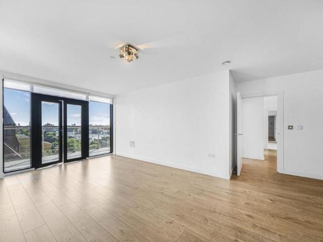 3 bedroom apartment to rent