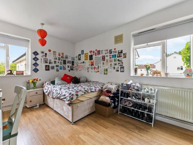 3 bedroom apartment to rent