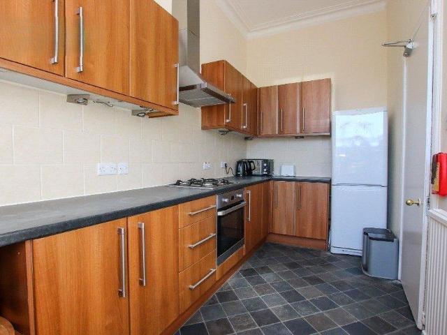 3 bedroom apartment to rent