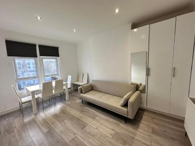 3 bedroom apartment to rent