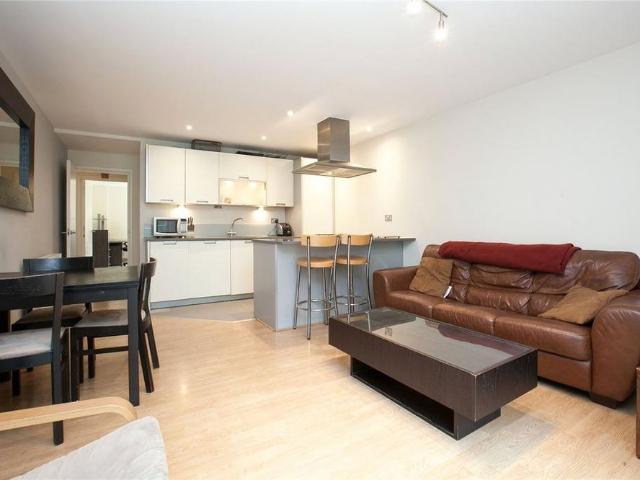 3 bedroom apartment to rent