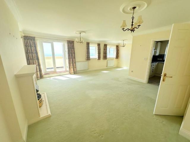 3 bedroom apartment to rent