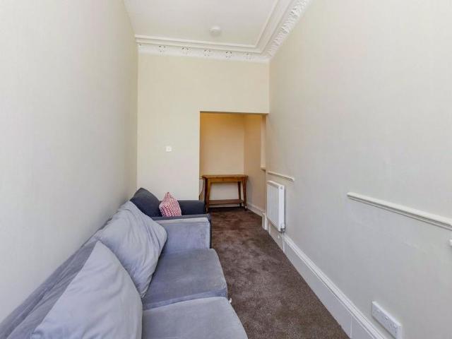3 bedroom apartment to rent