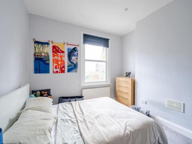 3 bedroom apartment to rent