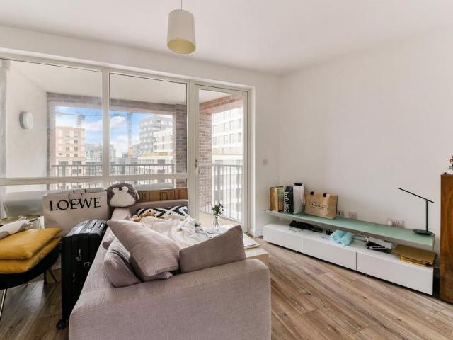 3 bedroom apartment to rent