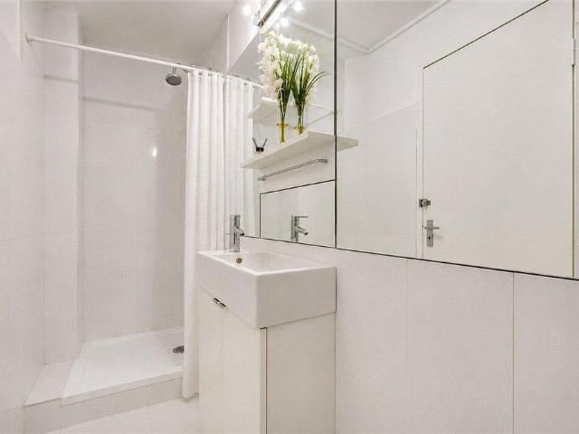 3 bedroom apartment to rent