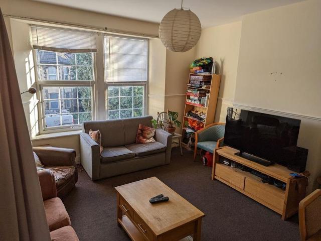 3 bedroom apartment to rent