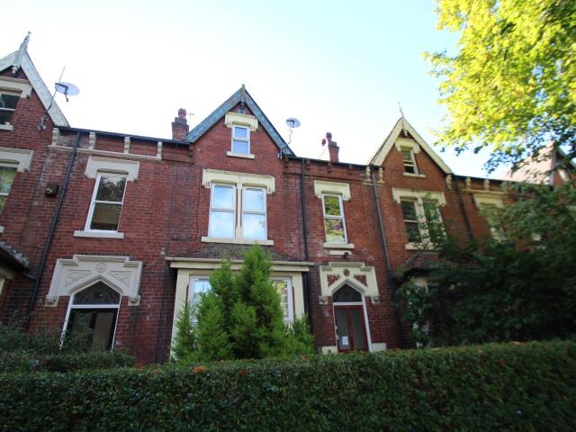 3 bedroom apartment to rent