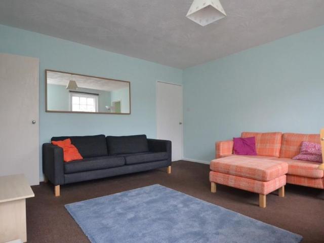 3 bedroom apartment to rent