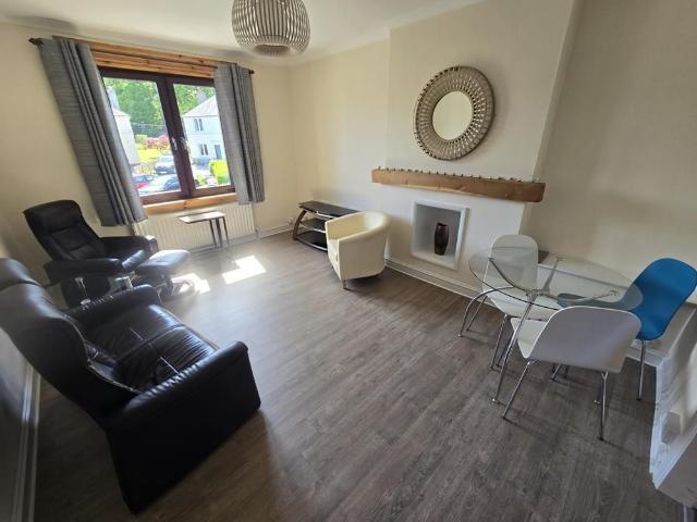 3 bedroom apartment to rent
