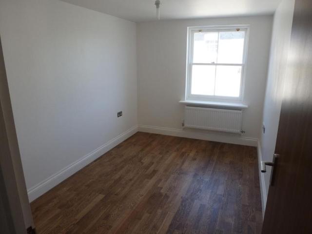 3 bedroom apartment to rent