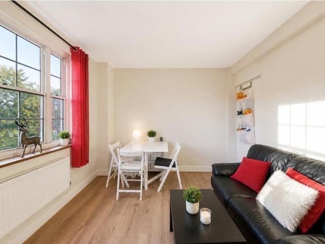 3 bedroom apartment to rent