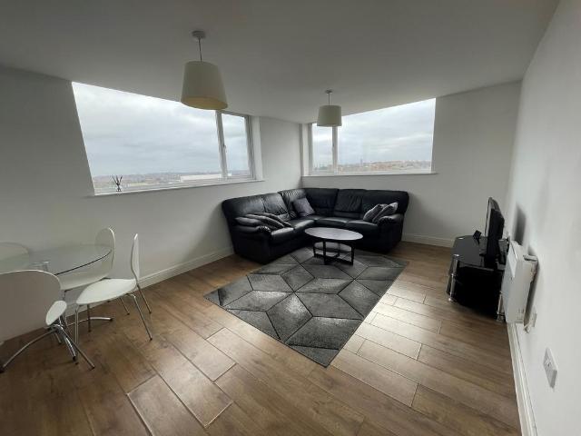 3 bedroom apartment to rent