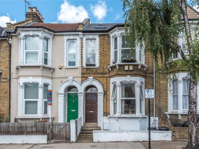 3 bedroom apartment to rent