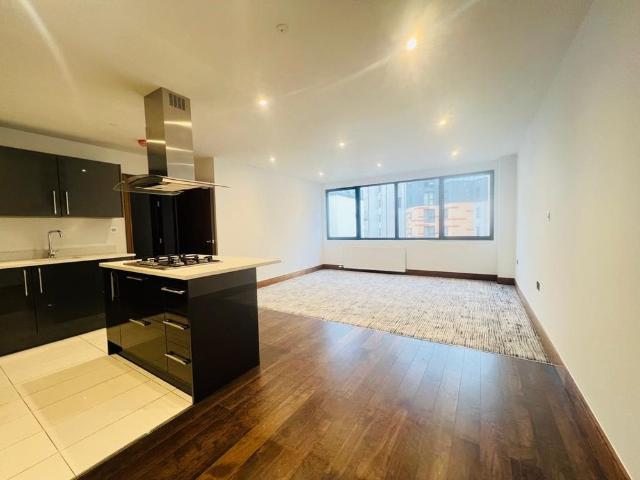 3 bedroom apartment to rent