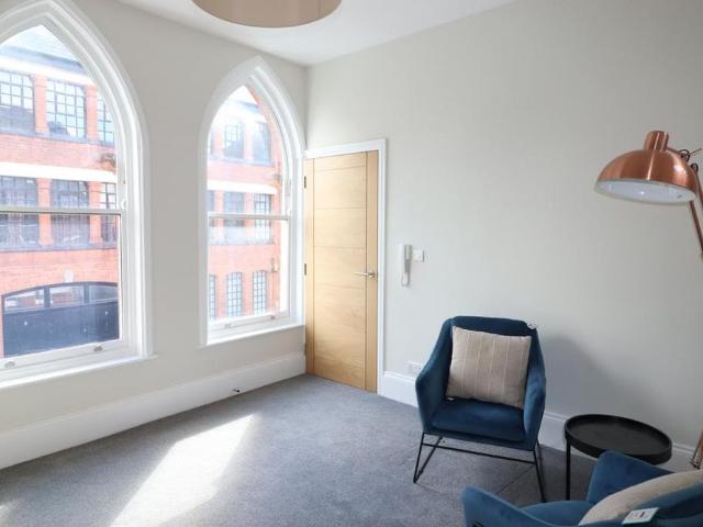 3 bedroom apartment to rent