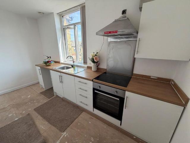 3 bedroom apartment to rent