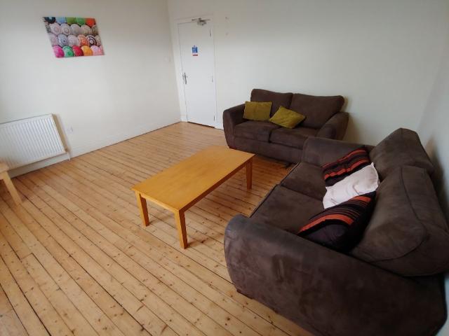 3 bedroom apartment to rent