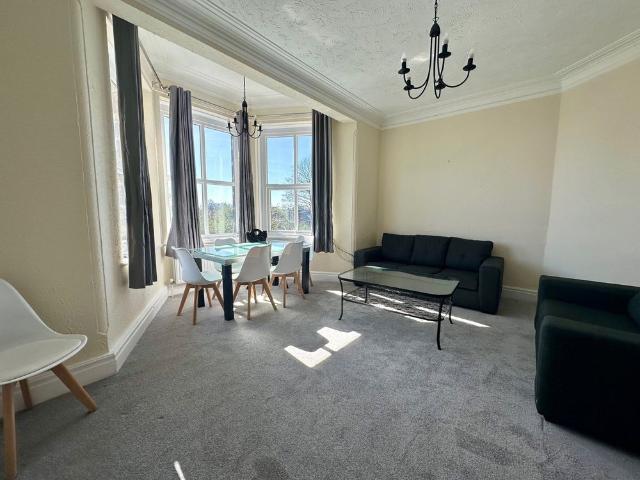 3 bedroom apartment to rent