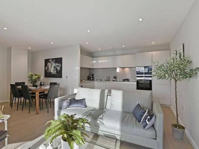 3 bedroom apartment to rent