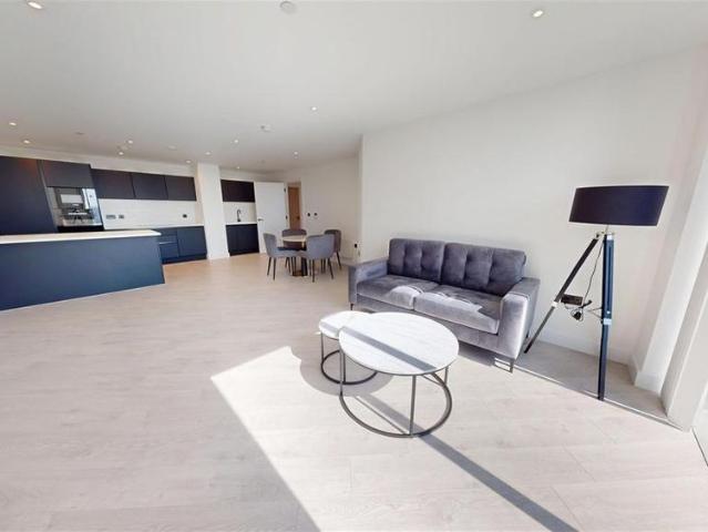 3 bedroom apartment to rent