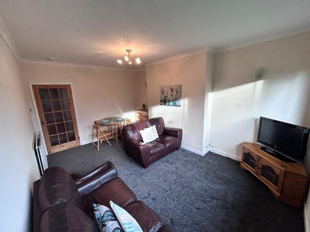 3 bedroom apartment to rent