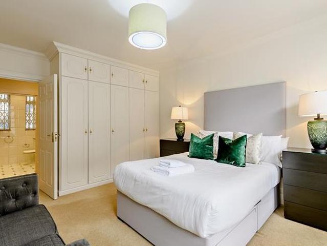 3 bedroom apartment to rent
