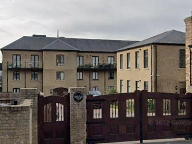 3 bedroom apartment to rent