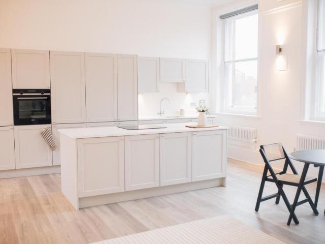 3 bedroom apartment to rent
