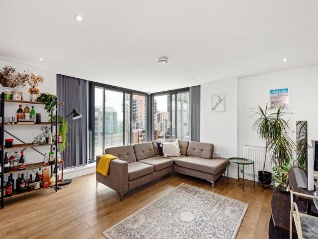 3 bedroom apartment to rent