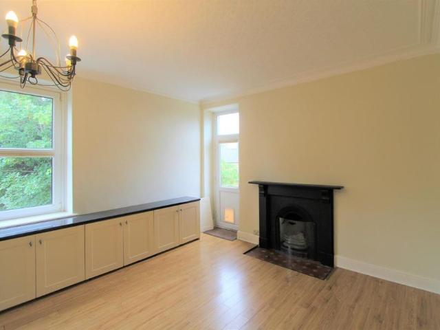 3 bedroom apartment to rent