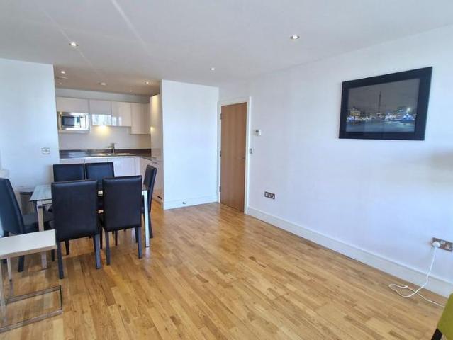 3 bedroom apartment to rent