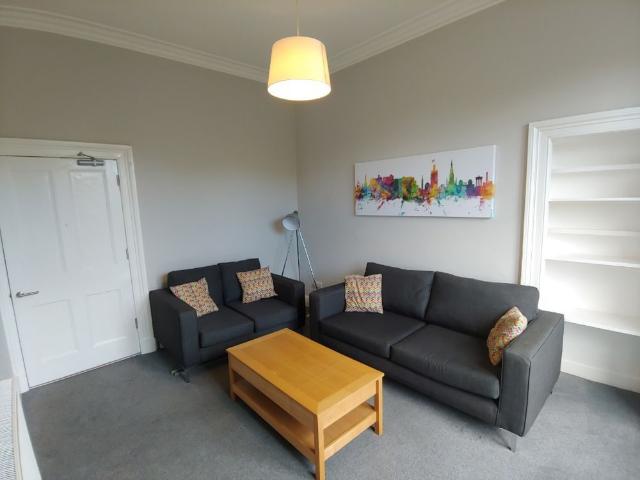 3 bedroom apartment to rent