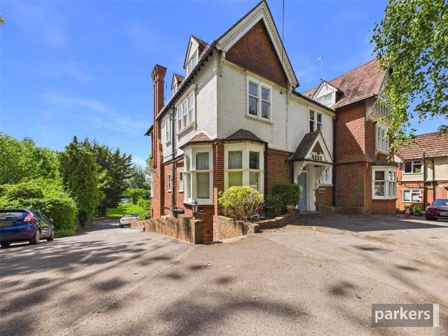 3 bedroom apartment to rent